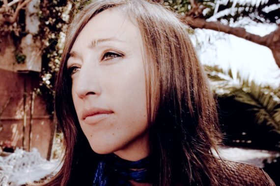 Lynne Martin: Música que dona color a la vida